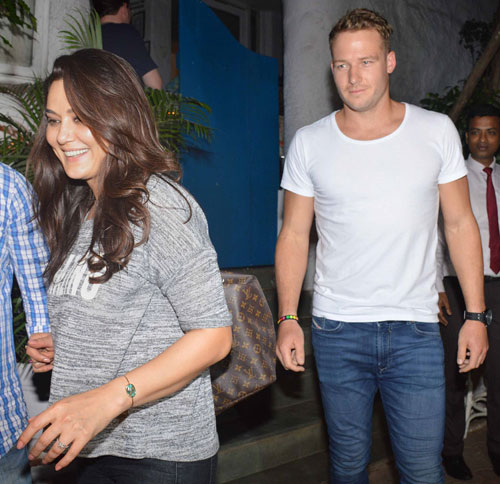Spotted! Preity Zinta 'dinner-date' with SA cricketer David Miller ... Spotted! Preity Zinta 'dinner-date' with SA cricketer David Miller ...