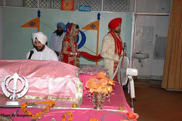 Know why nothing can beat the 'big fat' Punjabi Wedding | IndiaTV News ...