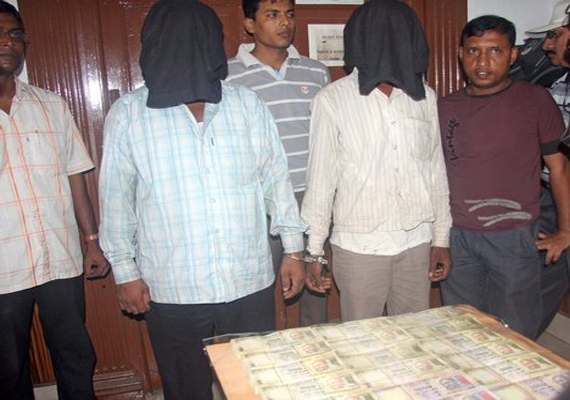 Cops nab three with fake currency worth Rs 3.75 lakh