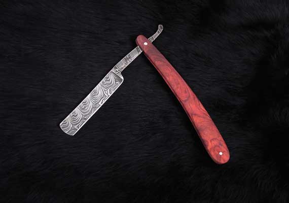 Youth attacks woman with blade for saying no to marriage