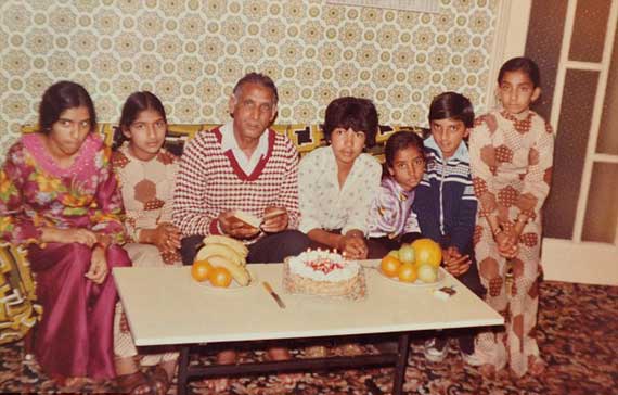 World's oldest married couple with total age of 211 celebrates their ...