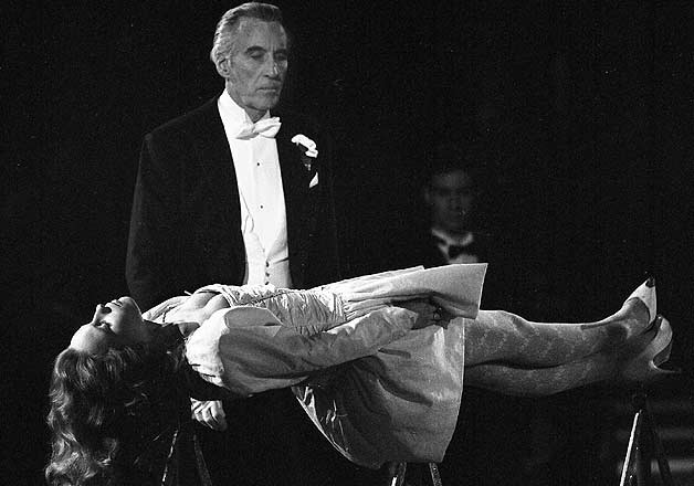 Christopher Lee: A stellar career from Dracula to Saruman -India TV ...