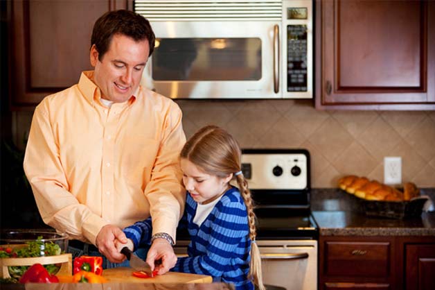 Father's Day: Make your Dad feel special by doing 'these' things ...